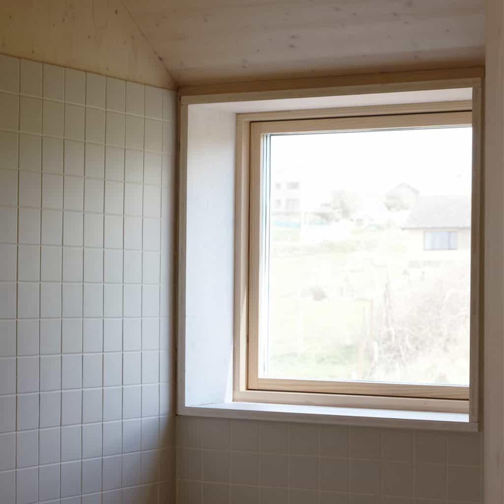 Rhossili bay - Project with grey aluclad windows | Rationel UK